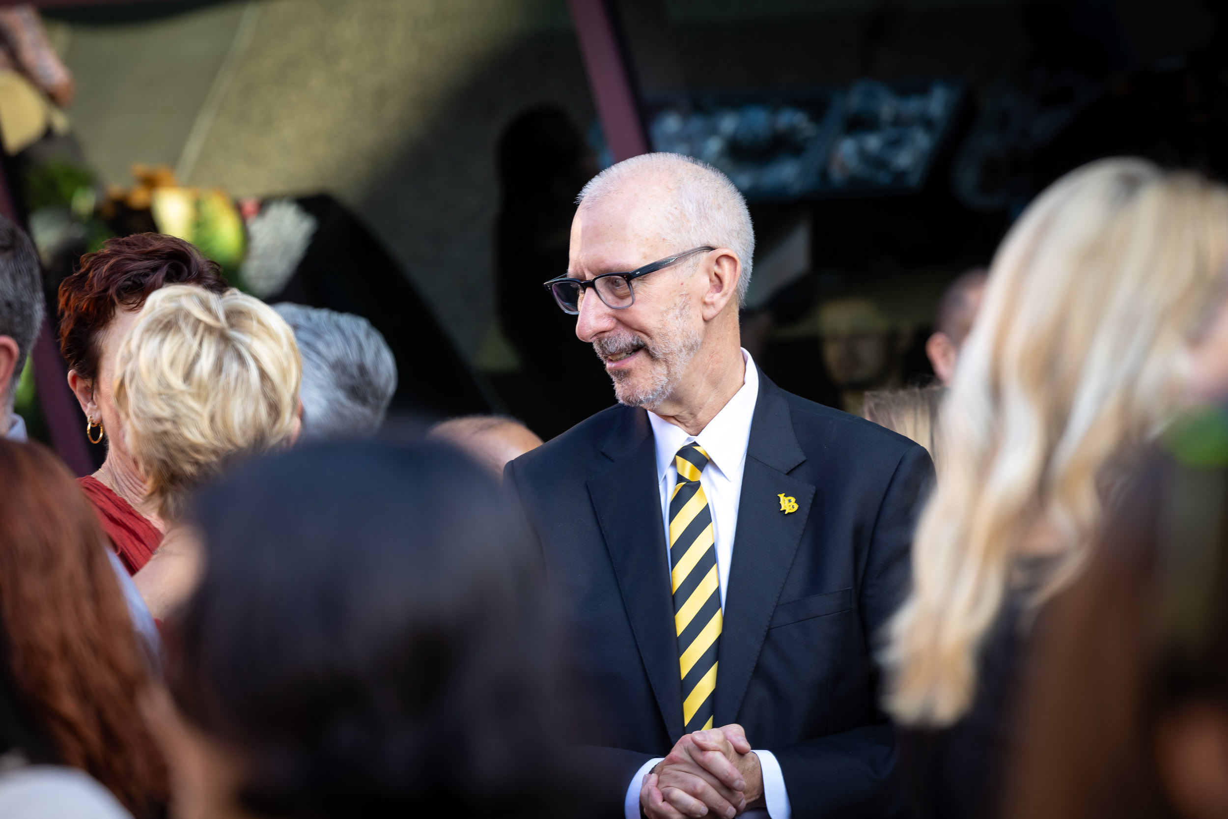 Incoming President Andrew Jones greets CSULB at 2025 Convocation ...