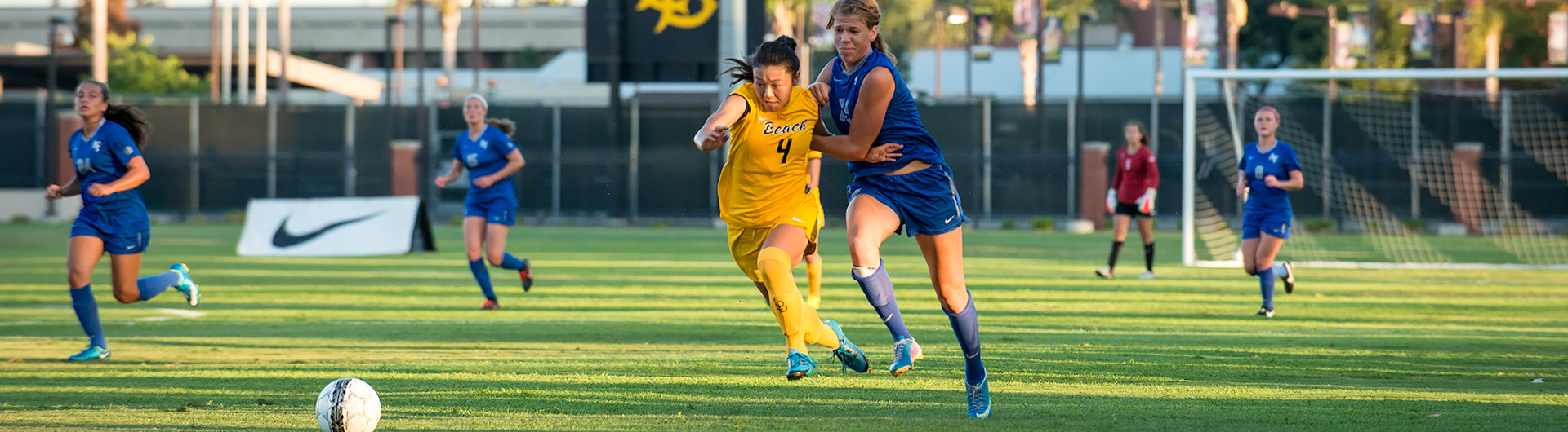 Season Opener Against Kentucky | California State University Long Beach